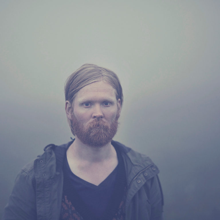 Episode 354: Kristen Bell, Sharon Jones, Junius Meyvant | The Dinner ...