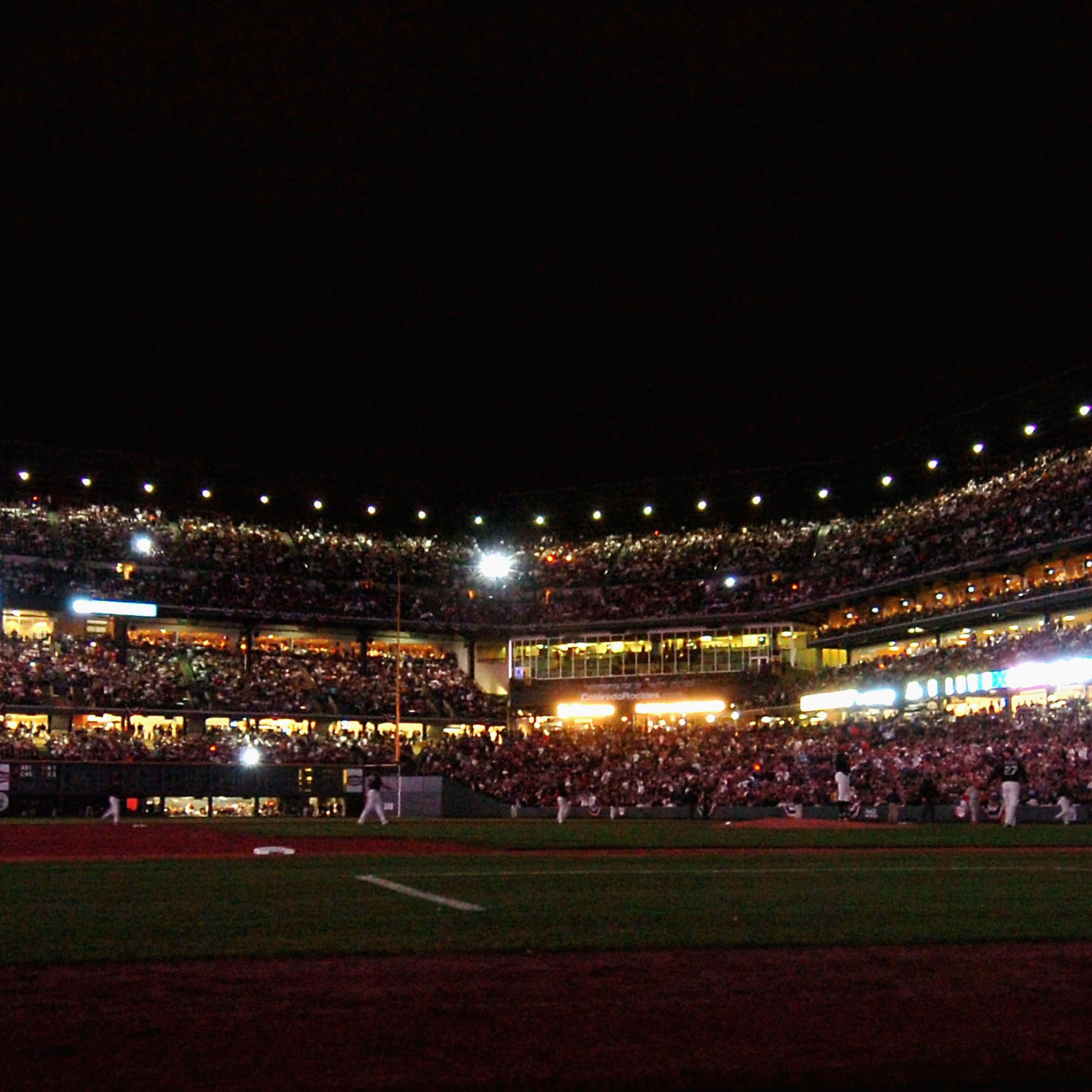 How Baseball Made Its Transition From Daylight Pastime to Nighttime Fun ...